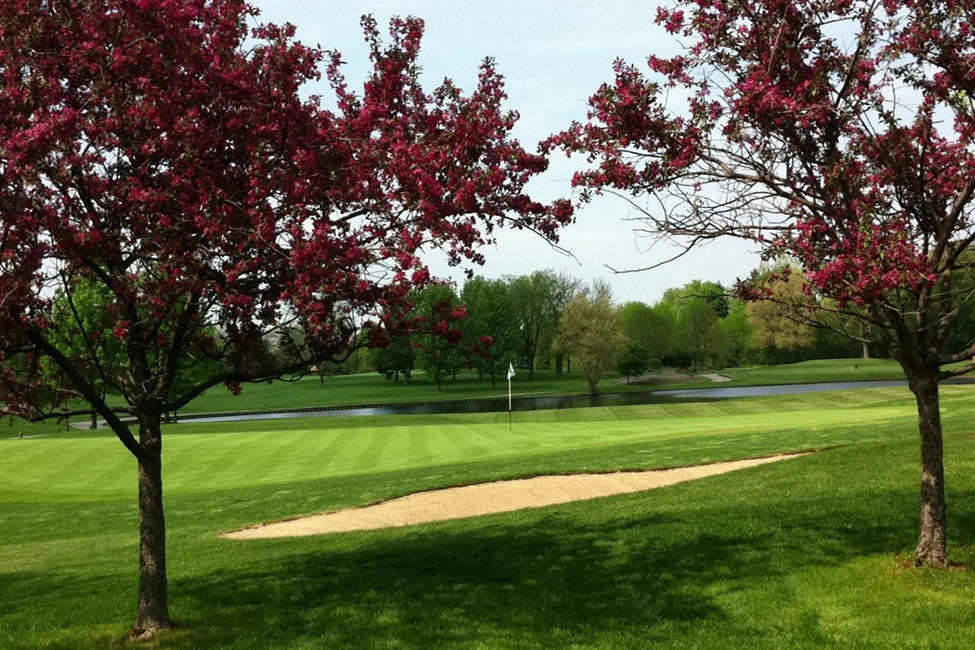 OAK BROOK GOLF CLUB - Oak Brook Golf Club